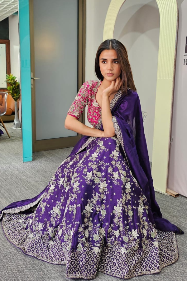 Jayanti reddy purple lehenga – Kuro